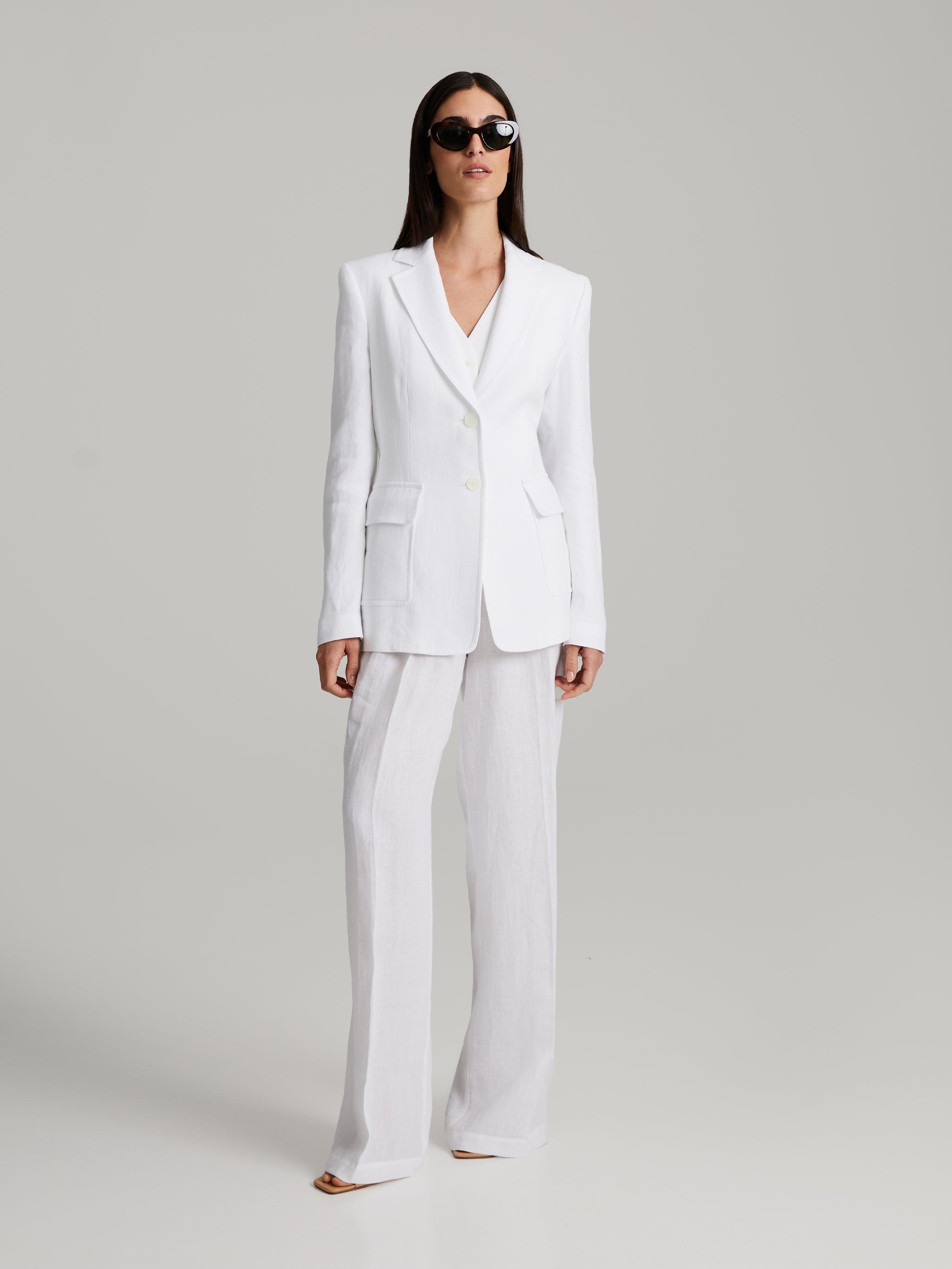 Windy White Linen Blazer - Andiata – Andiata