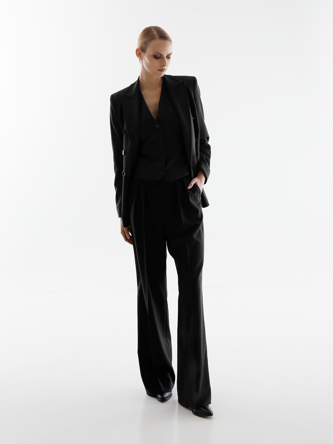 Gytta Trousers – Andiata